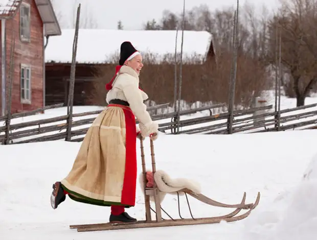 Laila Duran. Skandinavisk kostume (foto)