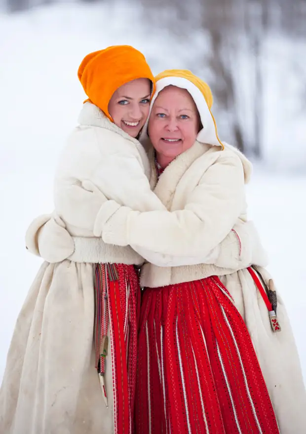 Laila Duran. Skandināvu kostīms (foto)