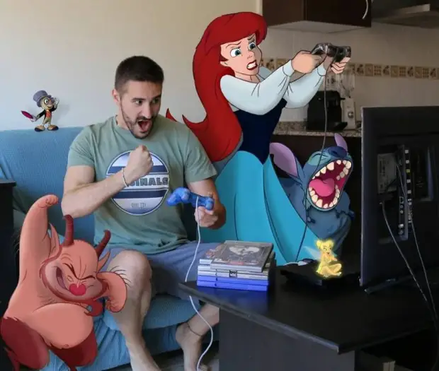 Moetsi oa litšoantšo o eketsa litlhaku tsa Disney lifoto tsa hae