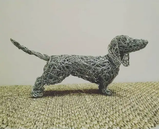 Increíbles esculturas de animales de alambre galvanizado