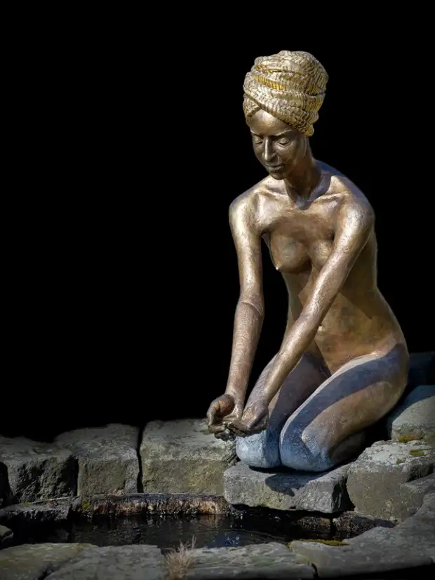 Sculpturi-fântâni. Malgorzata Chodakowska