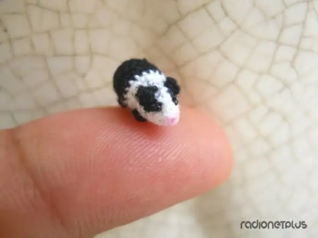 Tiny Knitted Figures fan Suami