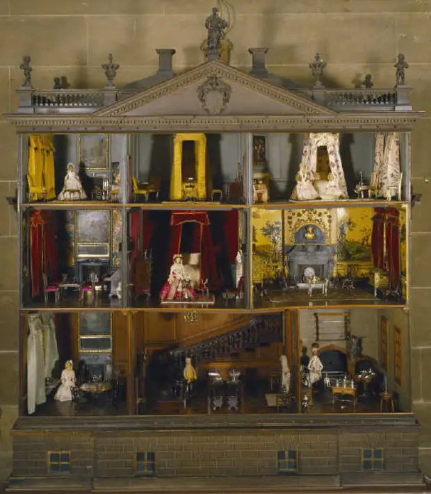 18th century chinoiserie dollhouse