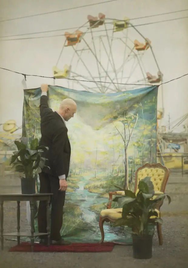 Vue de la rivière. Par Robert et Shana Parke Harrison.