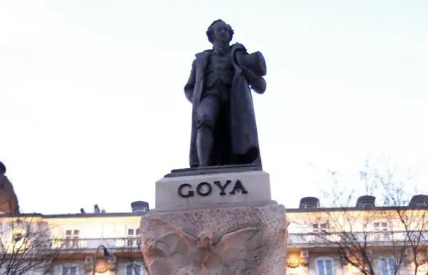 Goya statue in Madrid. photo: findmapplaces.com