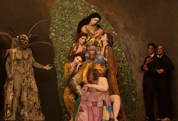 Gustav Klimt نىڭ رەسىملىرىنى نەق مەيدان مودېللىرى بىلەن سەھنىلەشتۈرۈش