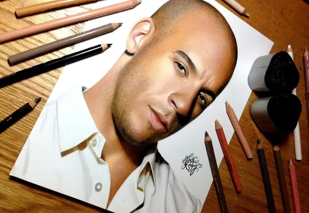 Debuxos realistas da artista Heather Rooney