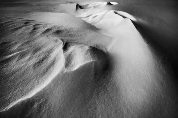 โลกที่เรียบง่าย โดย Mikko Lagerstedt