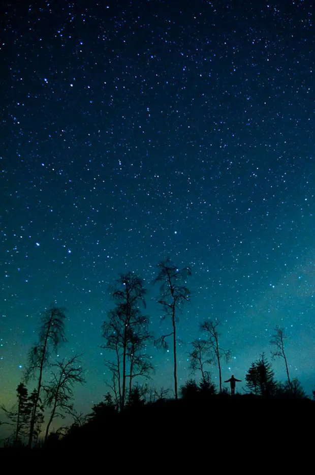 โลกที่เรียบง่าย โดย Mikko Lagerstedt