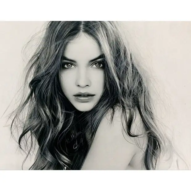 Barbara Palvin Ruslan Mustapaev, rəsm, rəssam