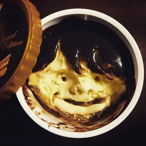 Artista japonés crea caras a partir de cara de helado, helado