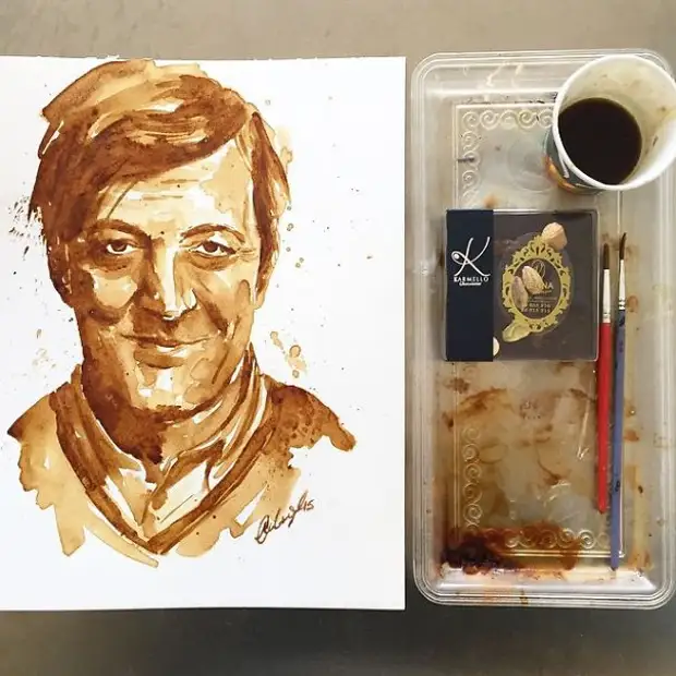 Kopi Stephen Fry, gambarna