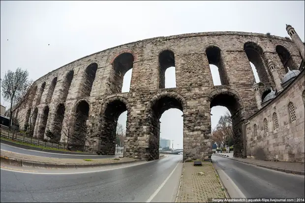 Restoranlar, oteller, müzeler ve stadyumlar ... antik sarnıçlarda.