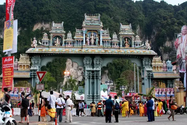 Batu grottor. Indonesien.