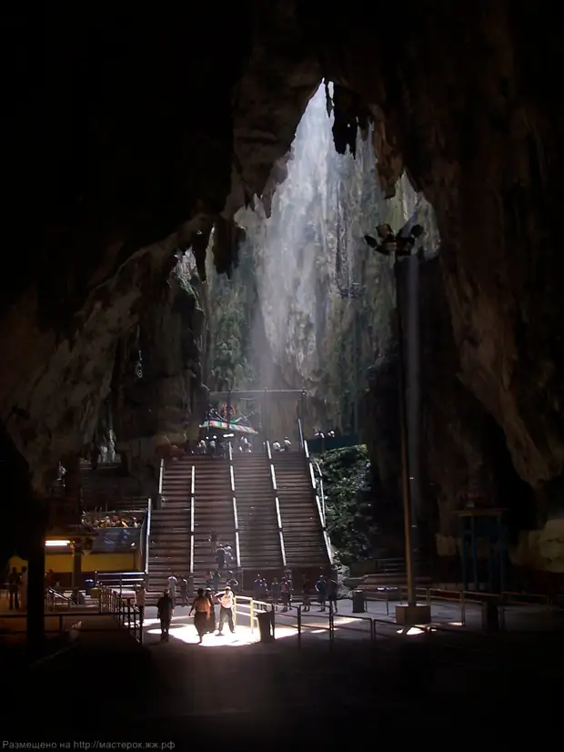 Batu -barlangok. Indonézia.