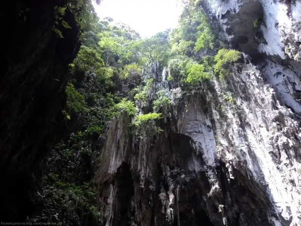 Batu urvai. Indonezija.