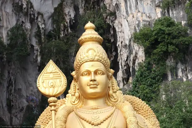 Batu Caves. Ikonisia.