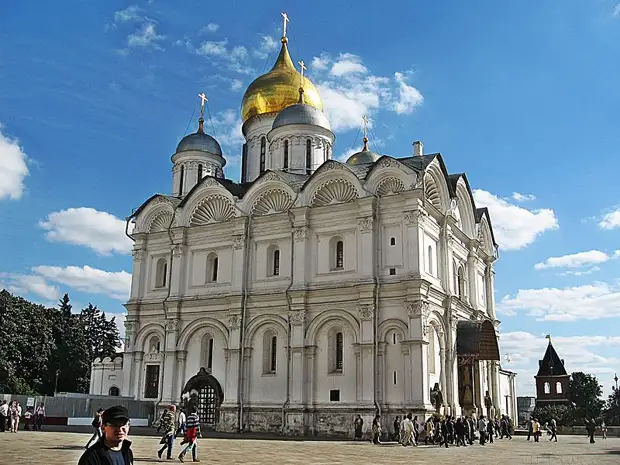 Moscow Kremlin.Bahagian 5: Katedral Malaikat Suci Michael (Katedral Malaikat) ..