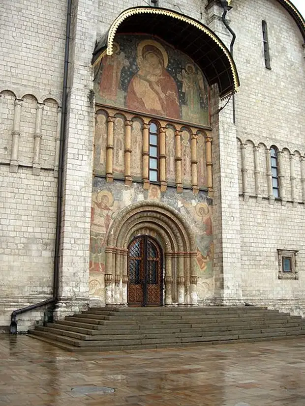 Moscow Kremlin. Bahagi 2. Assuming Cathedral ...