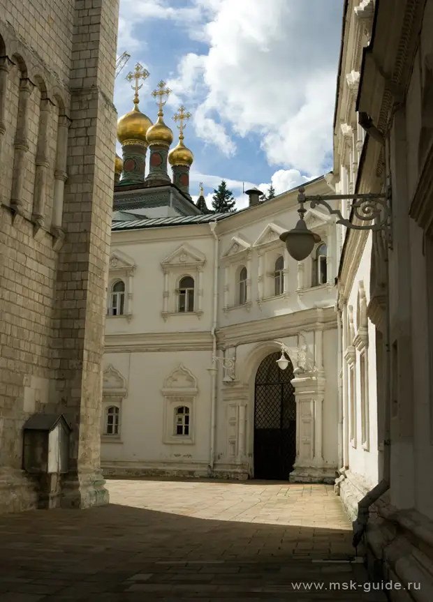 Moscow Kremlin. Rhan 2. Eglwys Gadeiriol Rhagdybiaeth ...