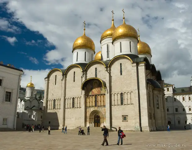 Moscow Kremlin. Rhan 2. Eglwys Gadeiriol Rhagdybiaeth ...