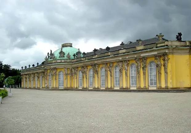 Sanssouci -paladset. Potsdam. Tyskland ...