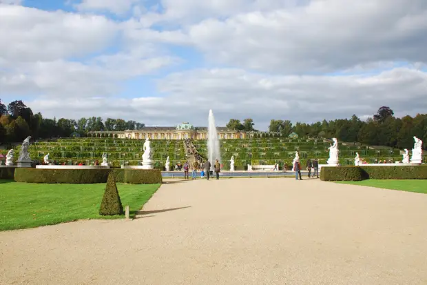 Sanssouci -paladset. Potsdam. Tyskland ...