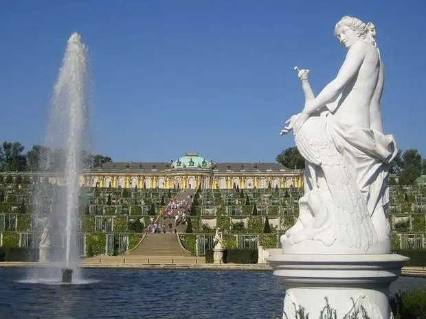 Sanssouci -paladset. Potsdam. Tyskland ...