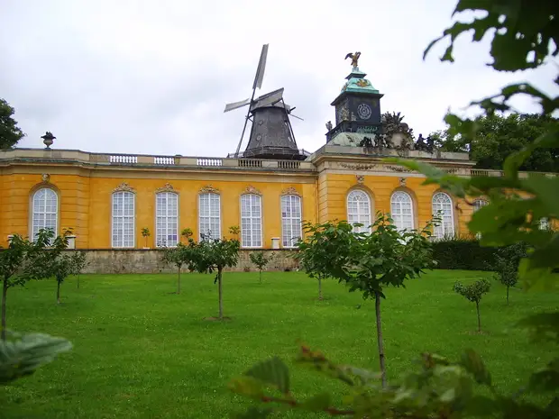 Sanssouci -paladset. Potsdam. Tyskland ...