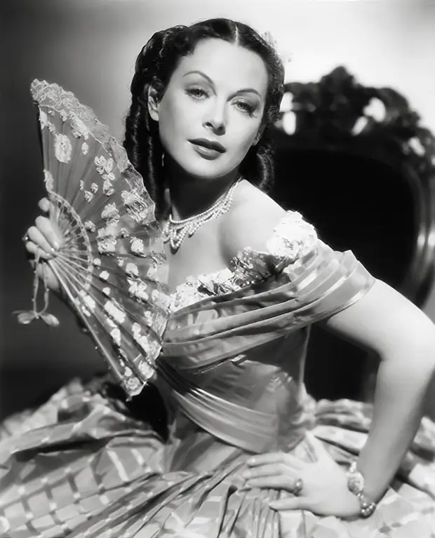 Hedy Lamarra