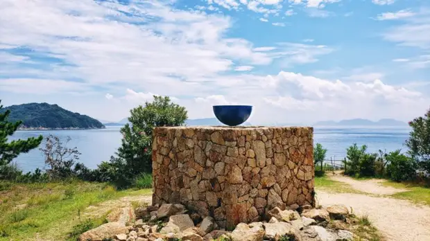 Naoshima art island - tumingin sa loob ng iyong sarili