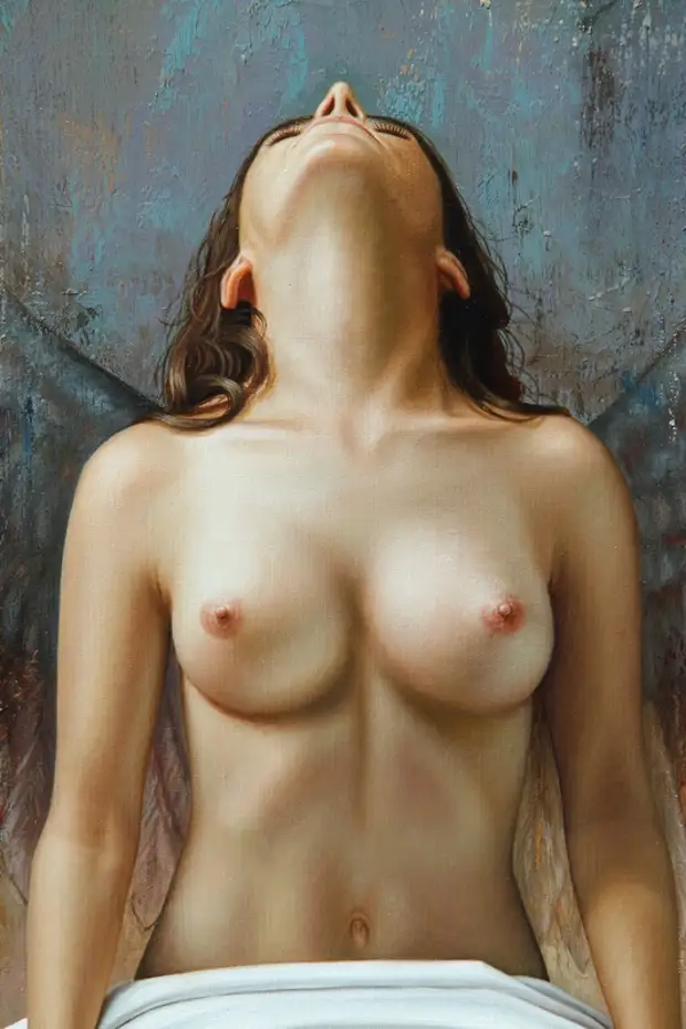 Sensual hyperrealism