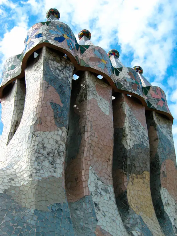 ภาพถ่ายโดย Antoni Gaudi