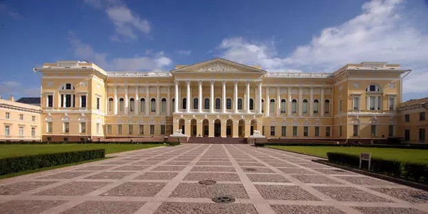 Berjalan di Muzium Rusia. St Petersburg. Bahagian 7.