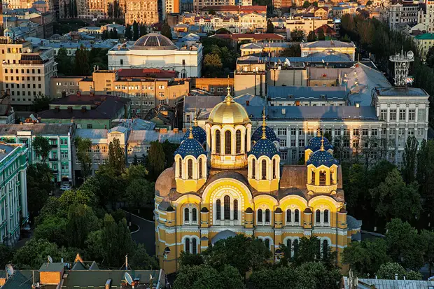 Catedral Vladimirsky en Kiev.