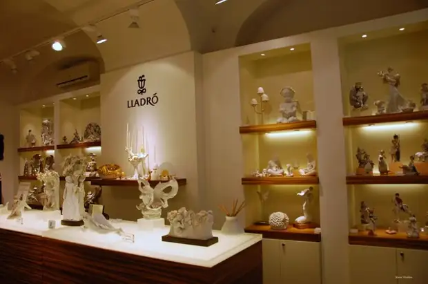 Фарфор сәнгать. Завод LLADRO. Валенсия.