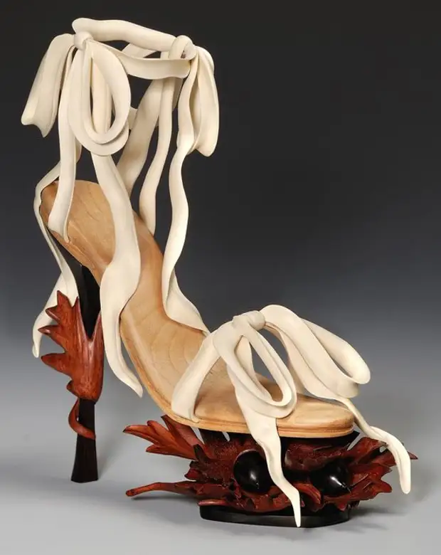 sculture in legno Denise Nielsen e George Worthington 3 (555x700, 52Kb)