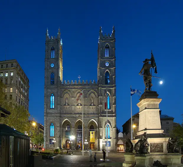 Notre Dame a Montreal.